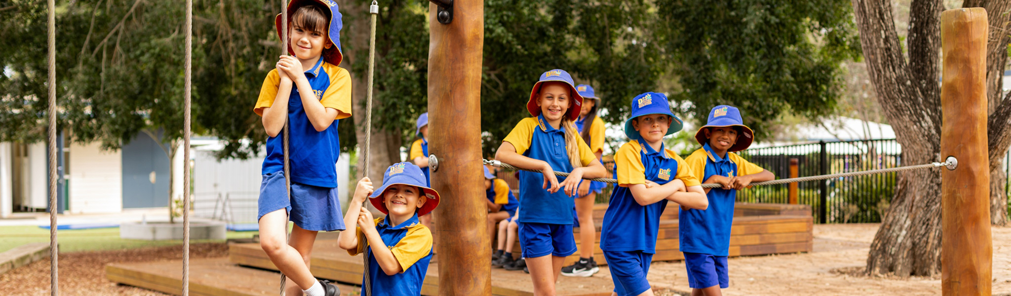 Dakabin State School